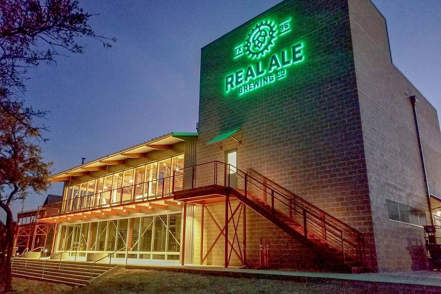 Real Ale Brewing Company - Halff