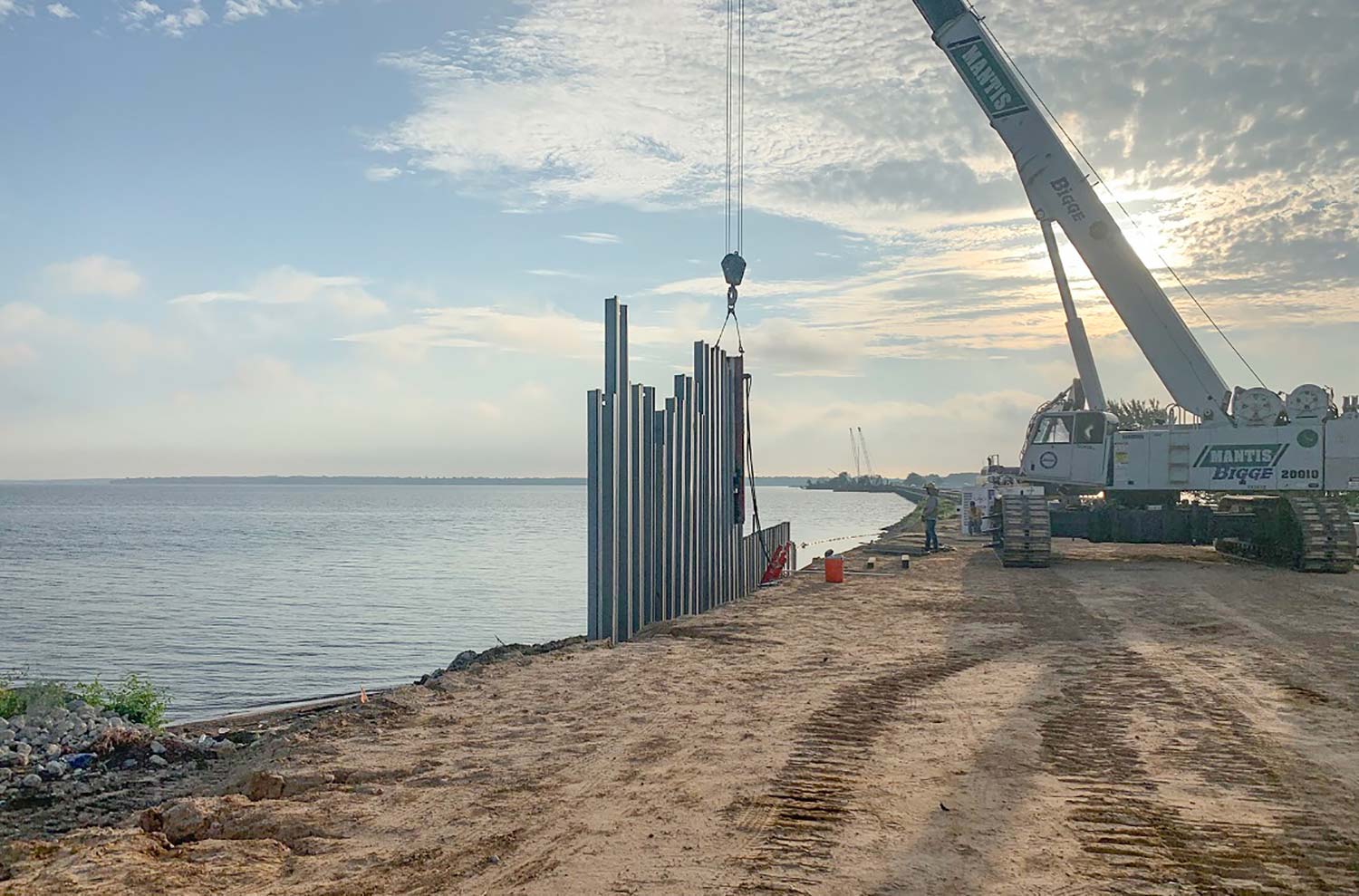 SH 334 Bridge and Roadway Construction - Halff