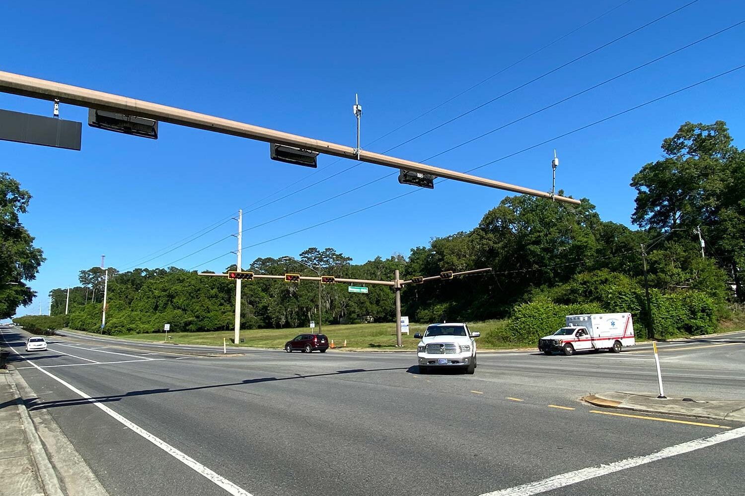 Connected Vehicle Deployment on U.S. 90 - Halff