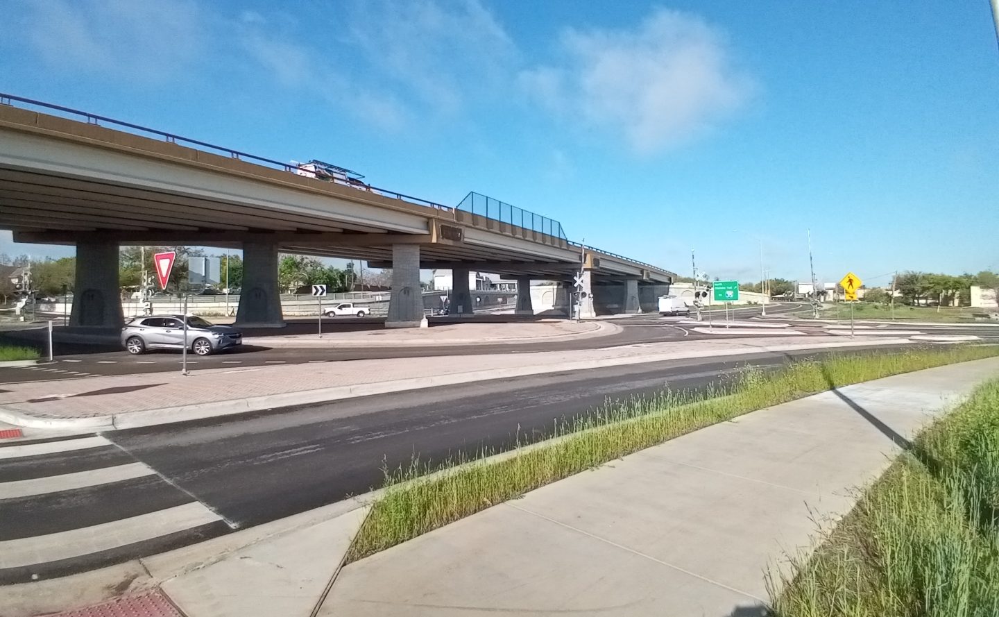 Halff’s RM 620 Railroad Overpass and Roundabout Project Earns ACEC ...